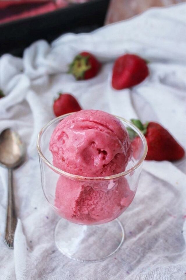 50+ Easy Spring Dessert Recipes and Treats | Babaganosh